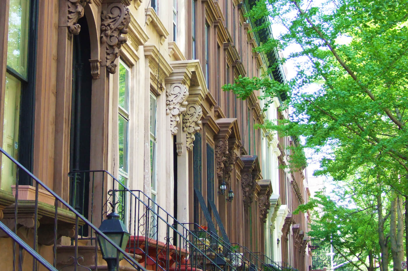 Everything You Need to Know About Italianate Architecture