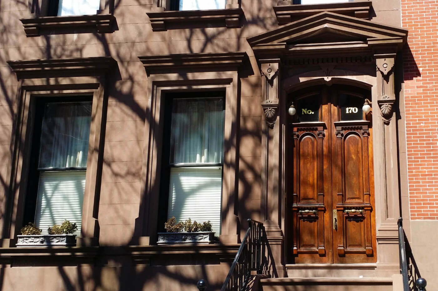 Everything You Need to Know About Neo-Grec in Brooklyn