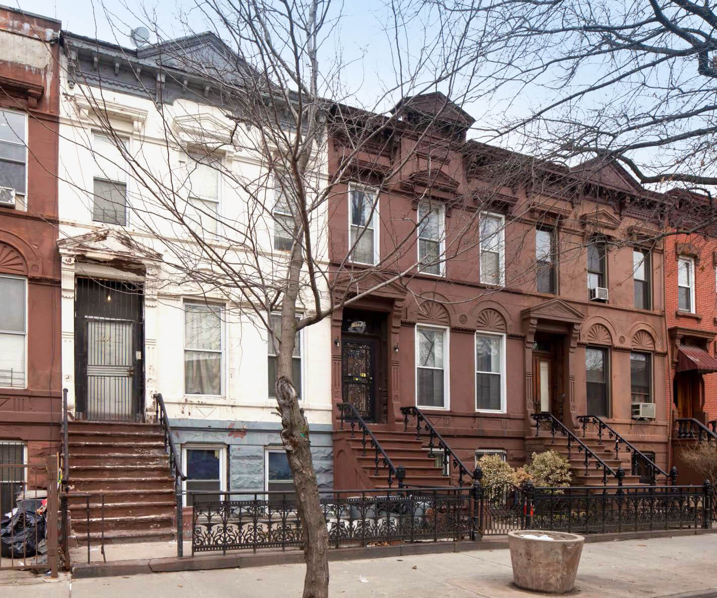 What Is a Row House, Anyway?: Brooklyn Architecture History