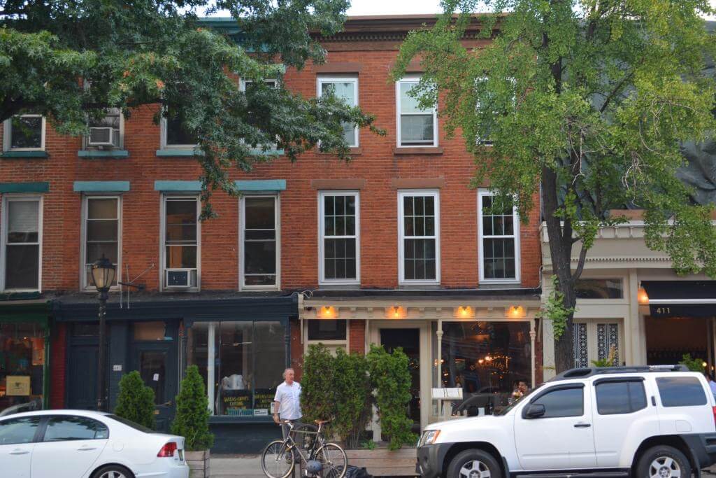 Mixed-Use Property: A Residential-Commercial Hybrid