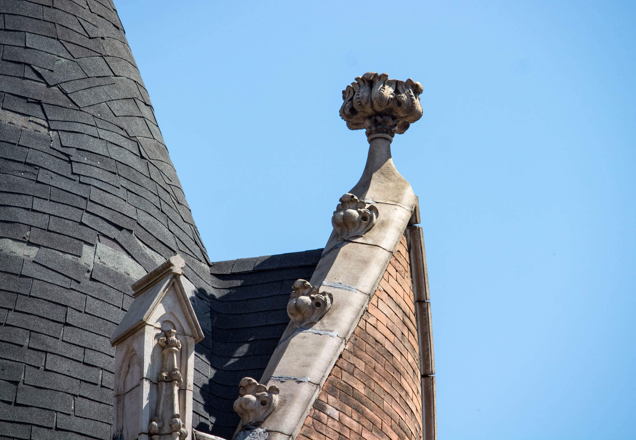 The Grand and Mysterious Willoughby Avenue Mansion of Grocer Jacob Dangler