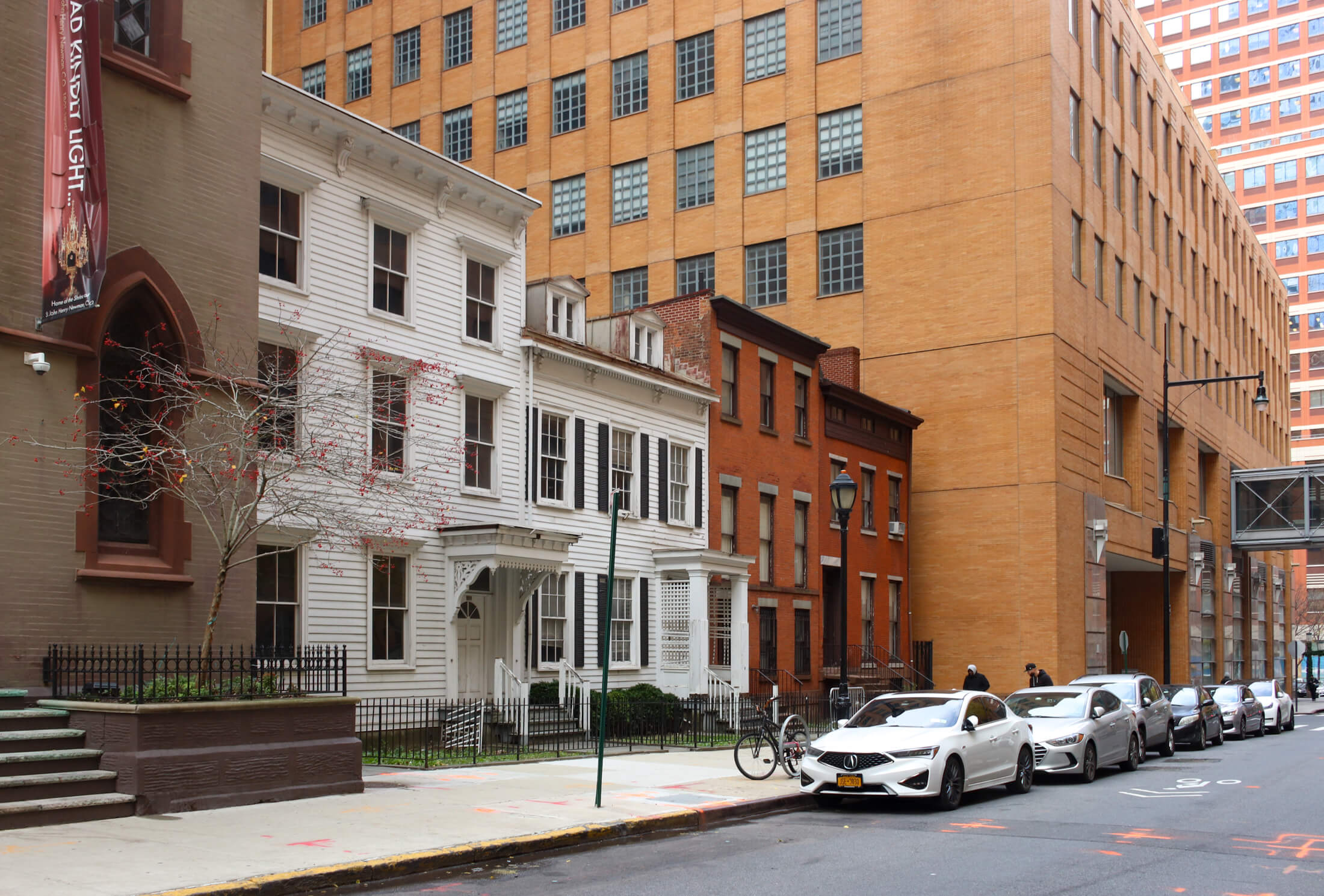 The Deteriorating Details of the Empty Little Landmarks of Downtown ...