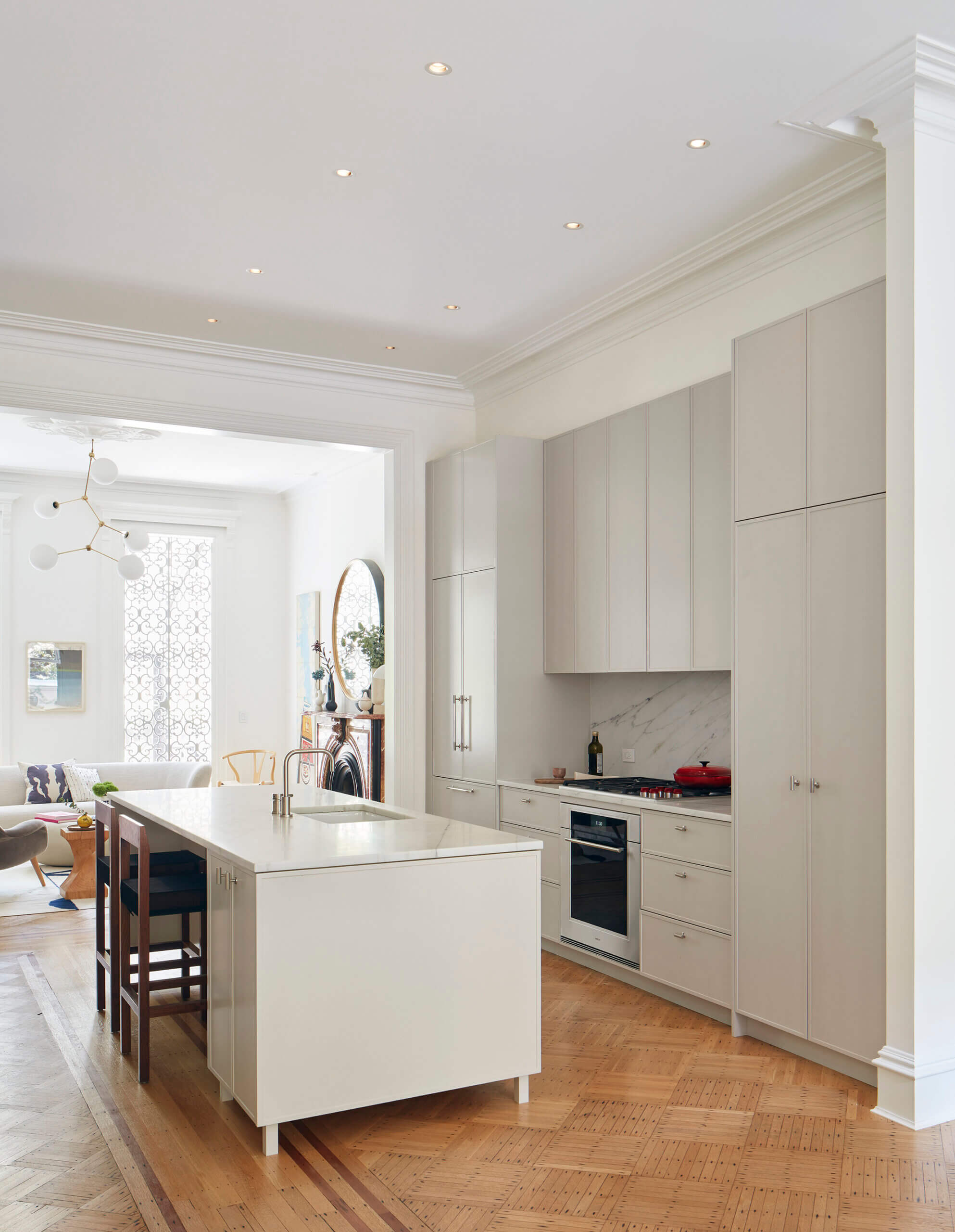 The Insider: Precisely Fitted Kitchen Opens Up Cobble Hill Townhouse