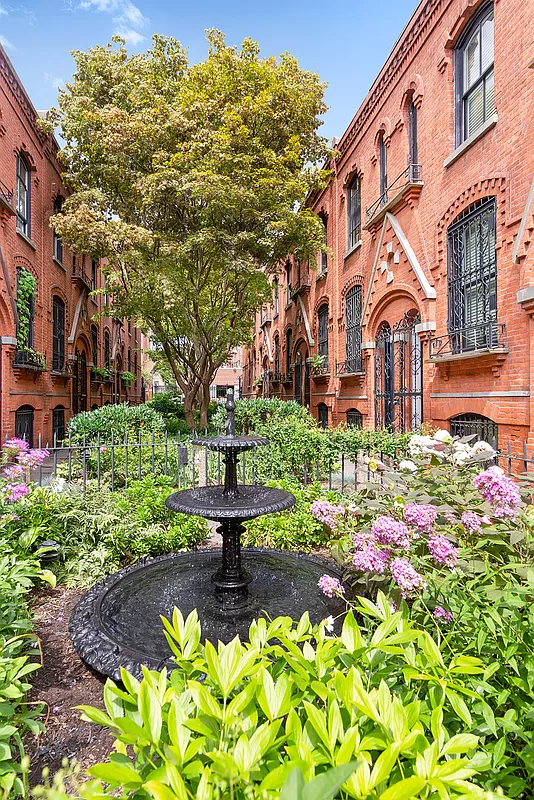 Warren Place Mews House With Large Garden Asks $2.75 Million