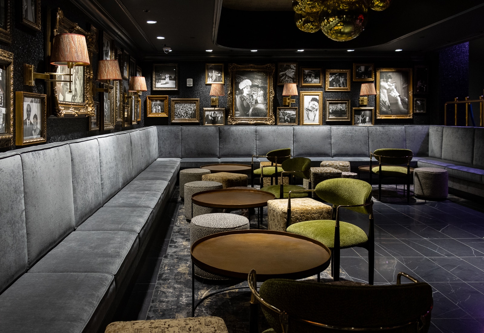 Brooklyn Paramount Opens With Original Baroque Extravagance, Modern Touches