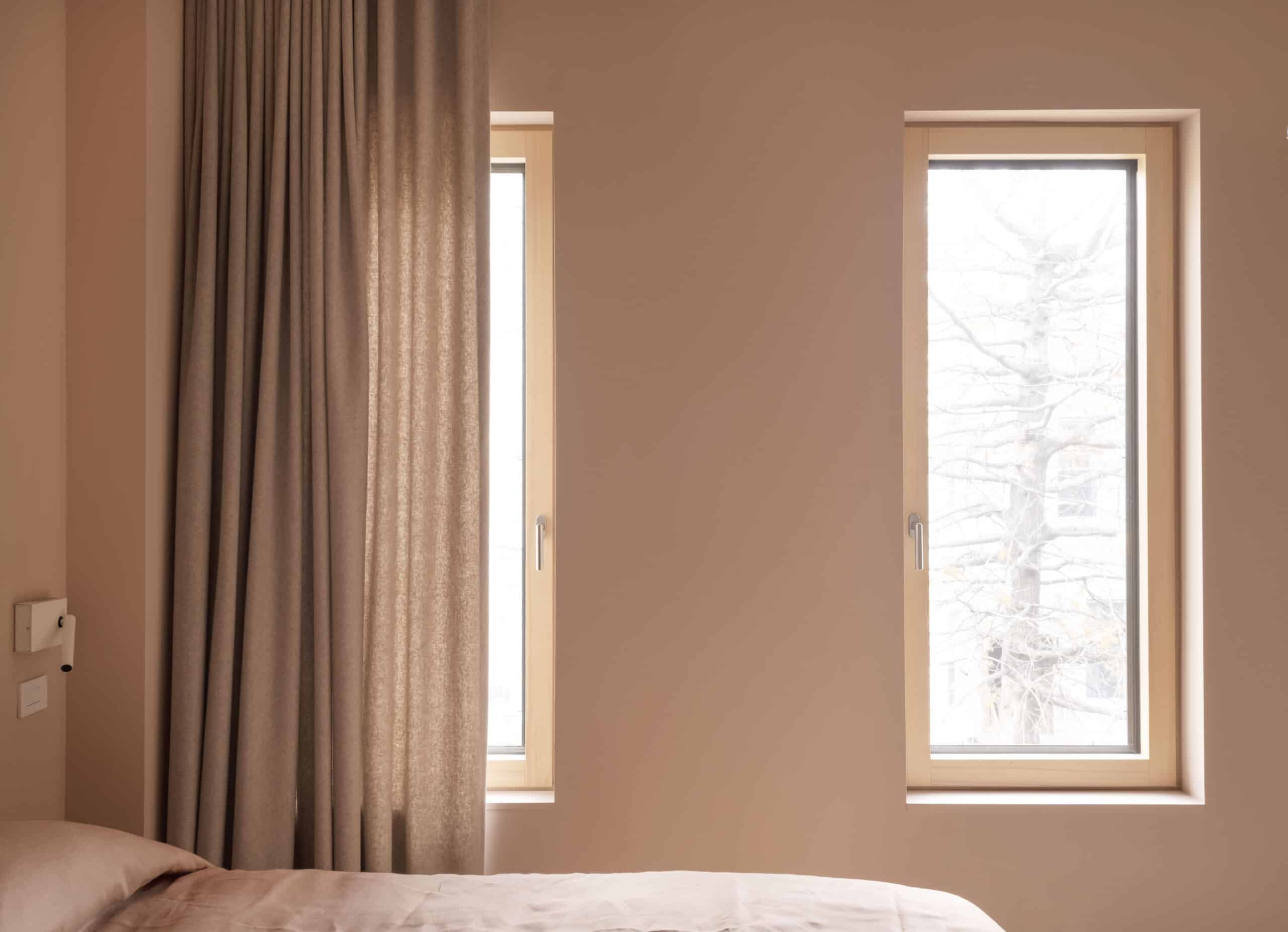 The Insider: Central Light Well Organizes Greenpoint Gut