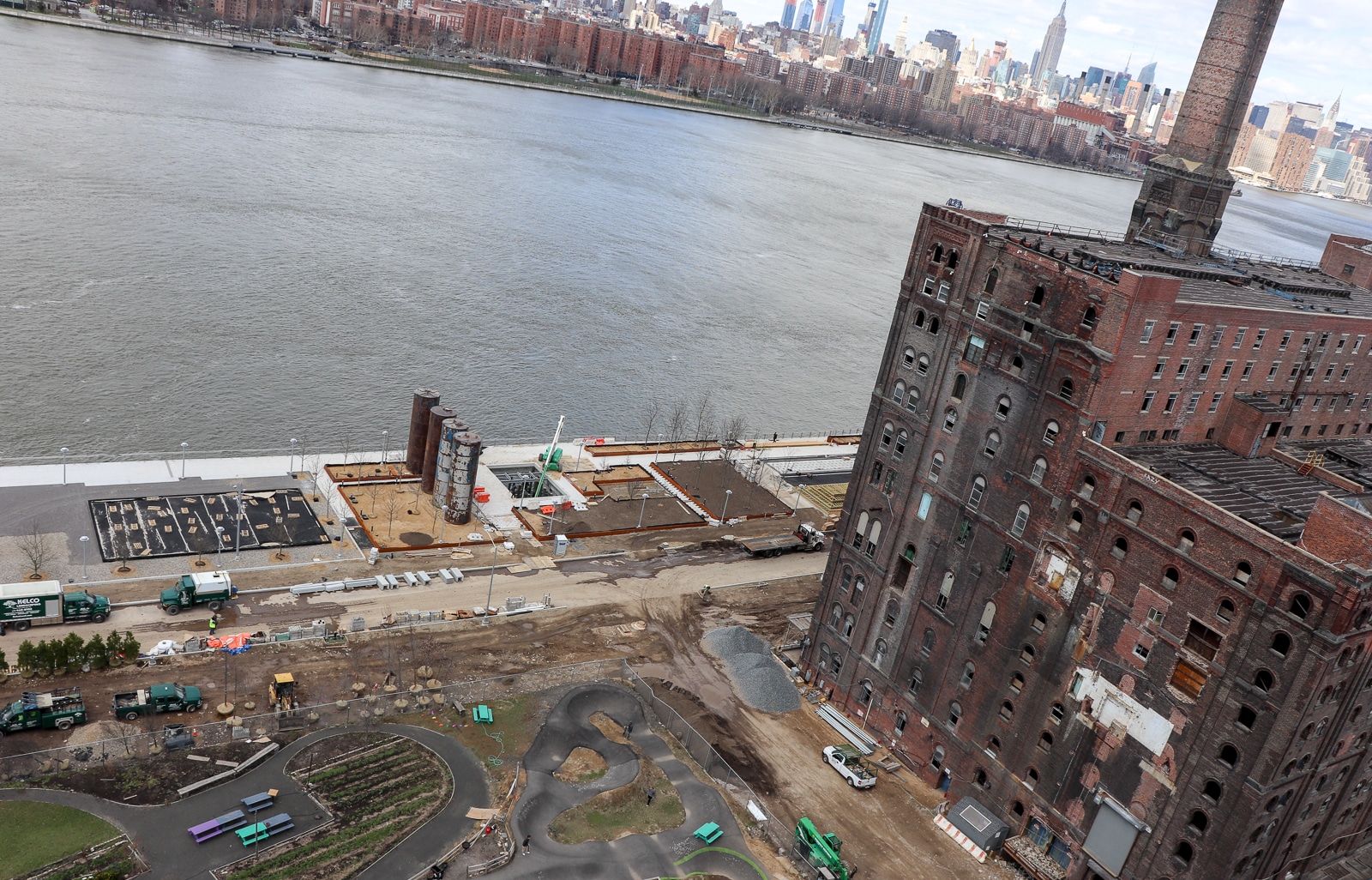 Domino Square Public Plaza Opens on Williamsburg Waterfront