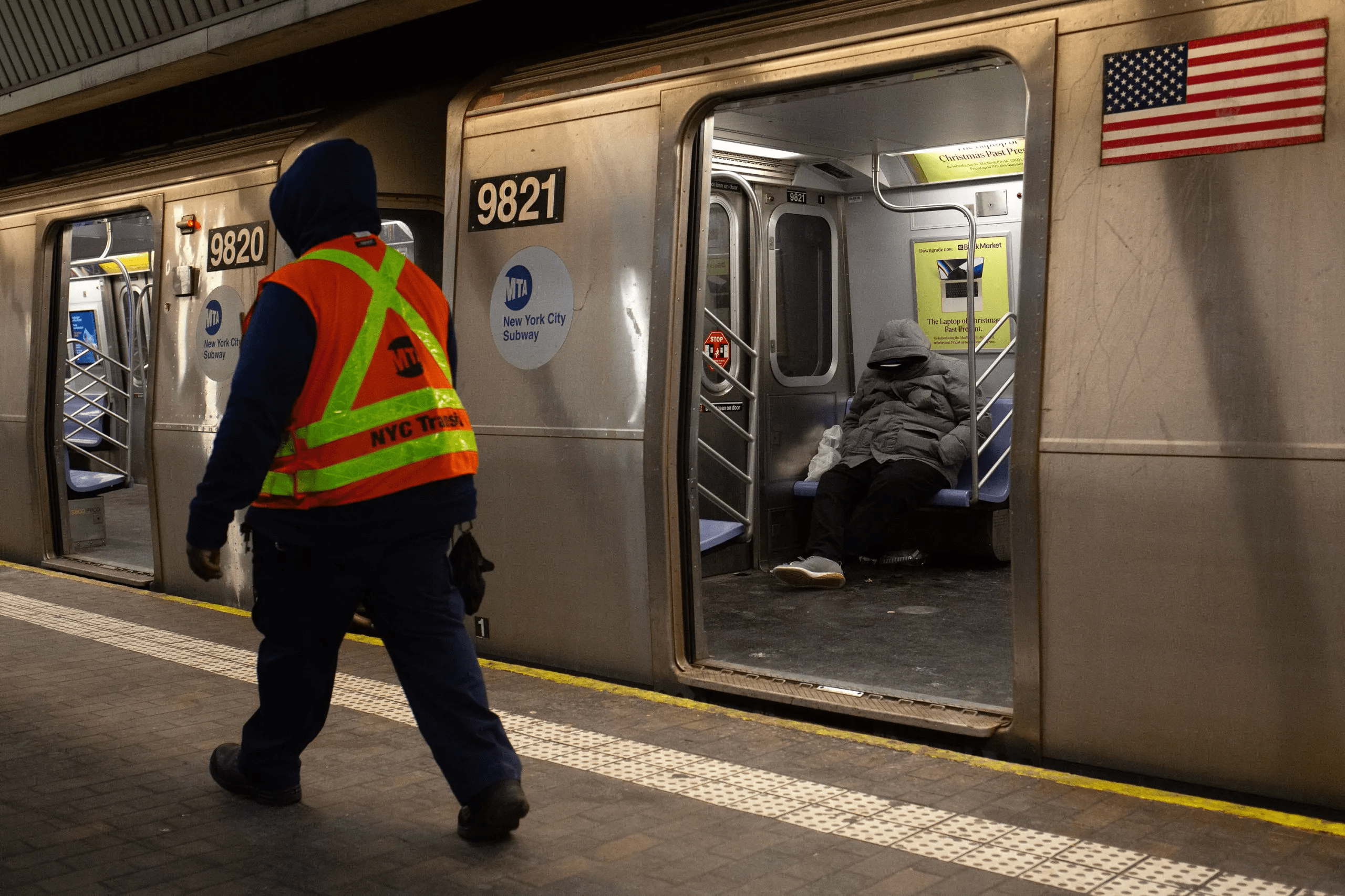 As Temperatures Plunge, Subways Serve as Rolling Shelters