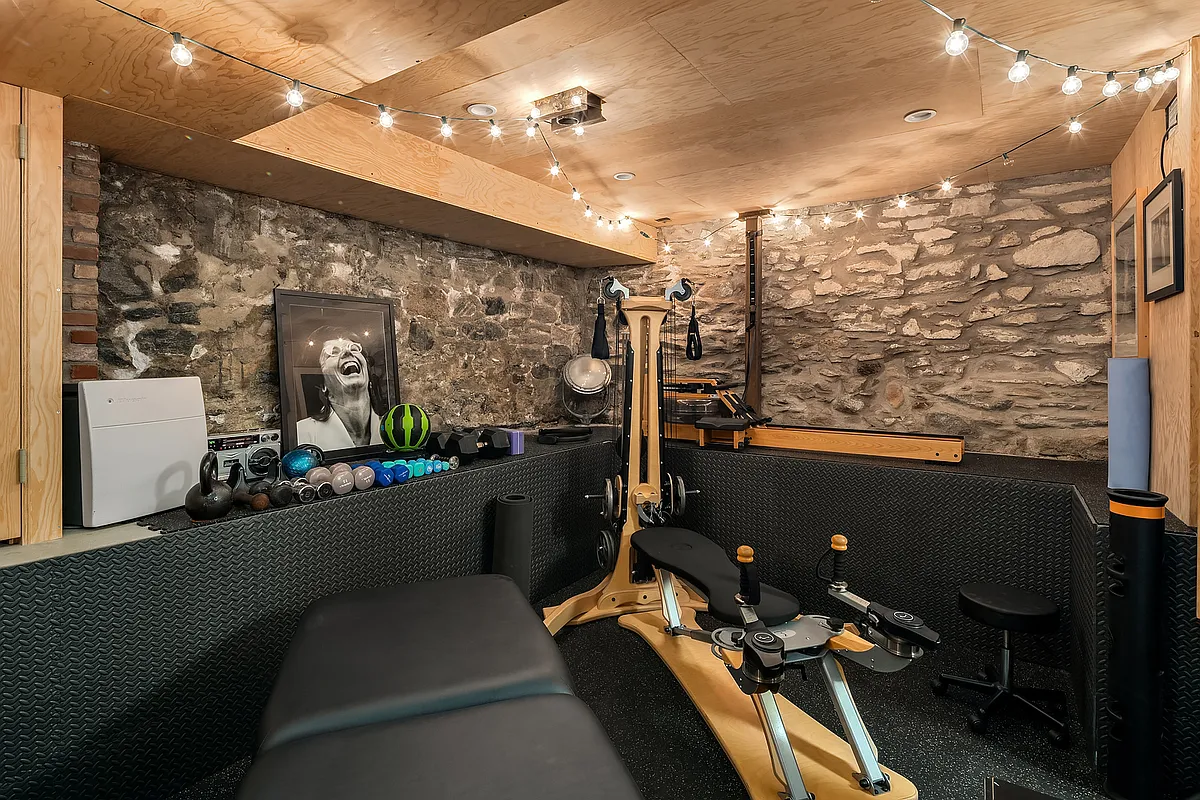 Brooklyn Heights 'Moonstruck' House Returns at $14 Million